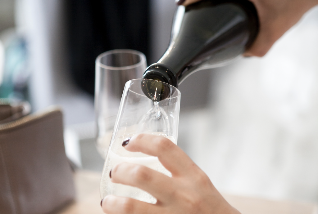 How To drink Champagne According To Science | Abbey The Food Scientist